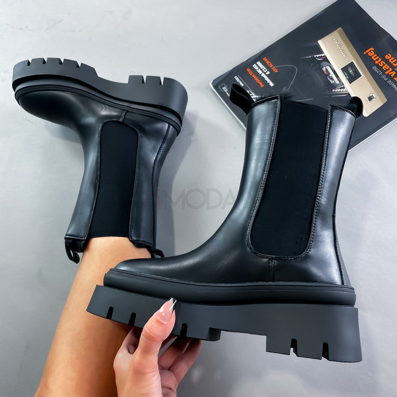 Čierne nízke čižmy | iMODA.sk